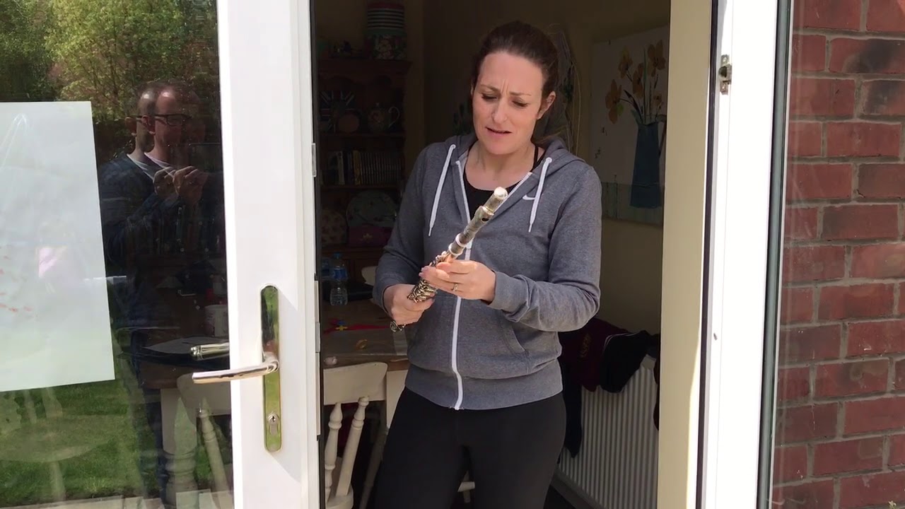 Laura flute - YouTube