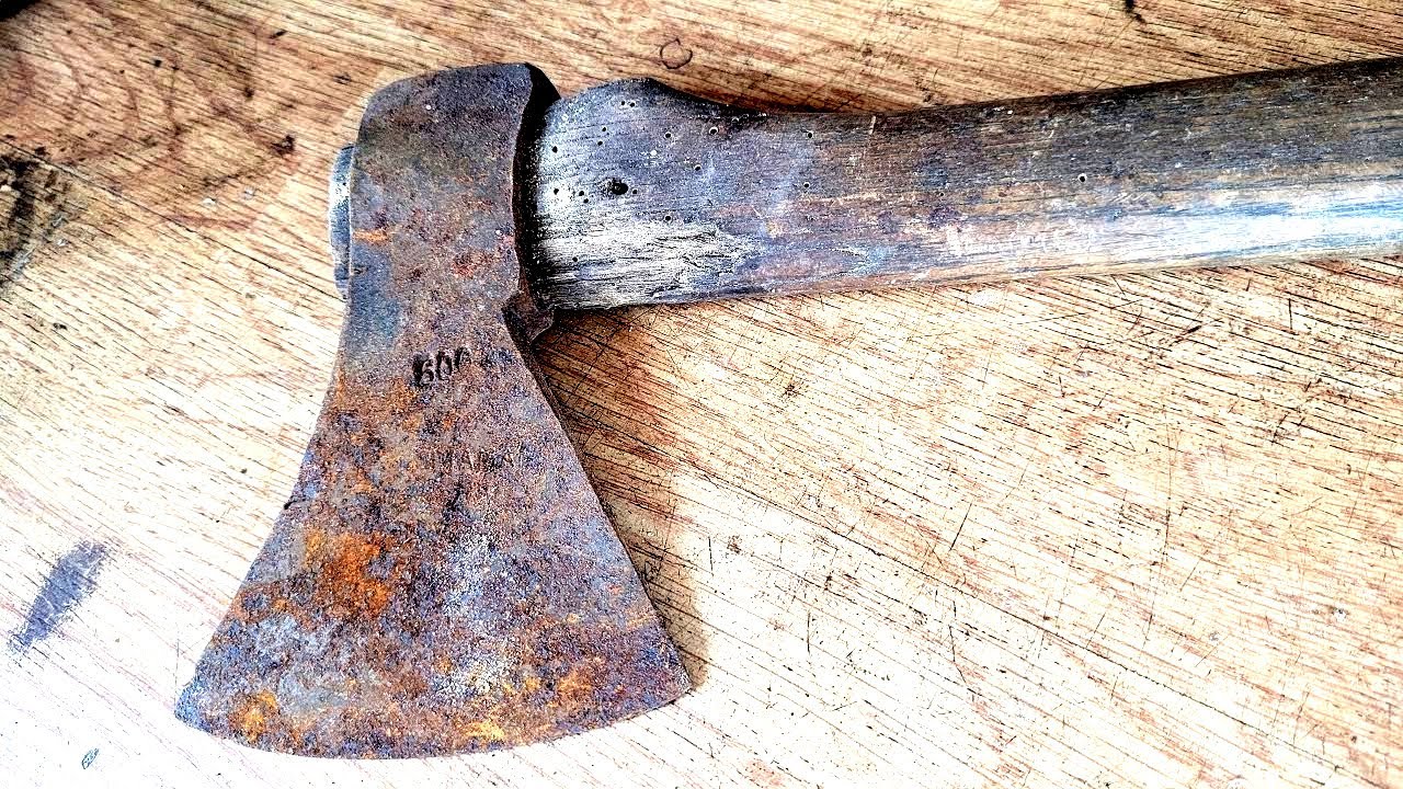 Broken and Rusted Axe Restoration - YouTube