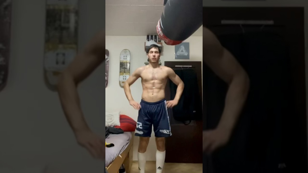 4 YEARS BODY TRANSFORMATION *insane* #bodybuilding - YouTube