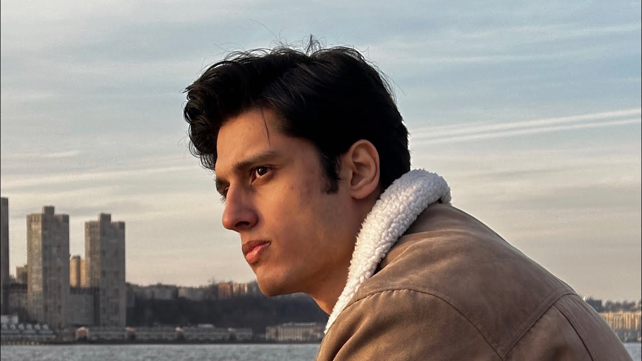 Omar Malik - Khush Hai ( Official Music Video) - YouTube