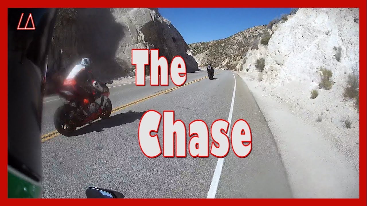 Yamaha R1 Motocycle : The Chase (Yamaha R1, Yamaha R1, Aprilia RSV4 RF ...