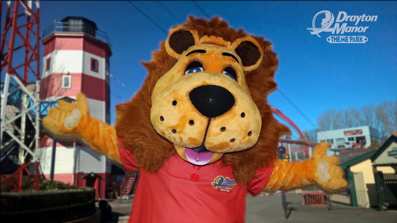 Rory the Lion - Drayton Manor Park - YouTube