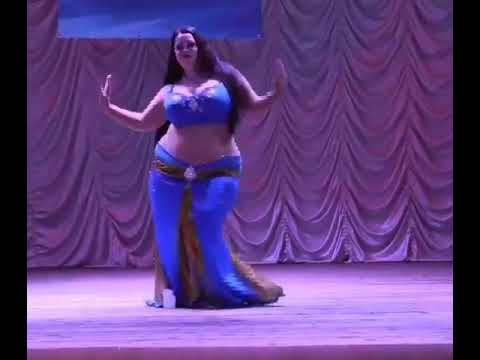Belly dance Arab women!!