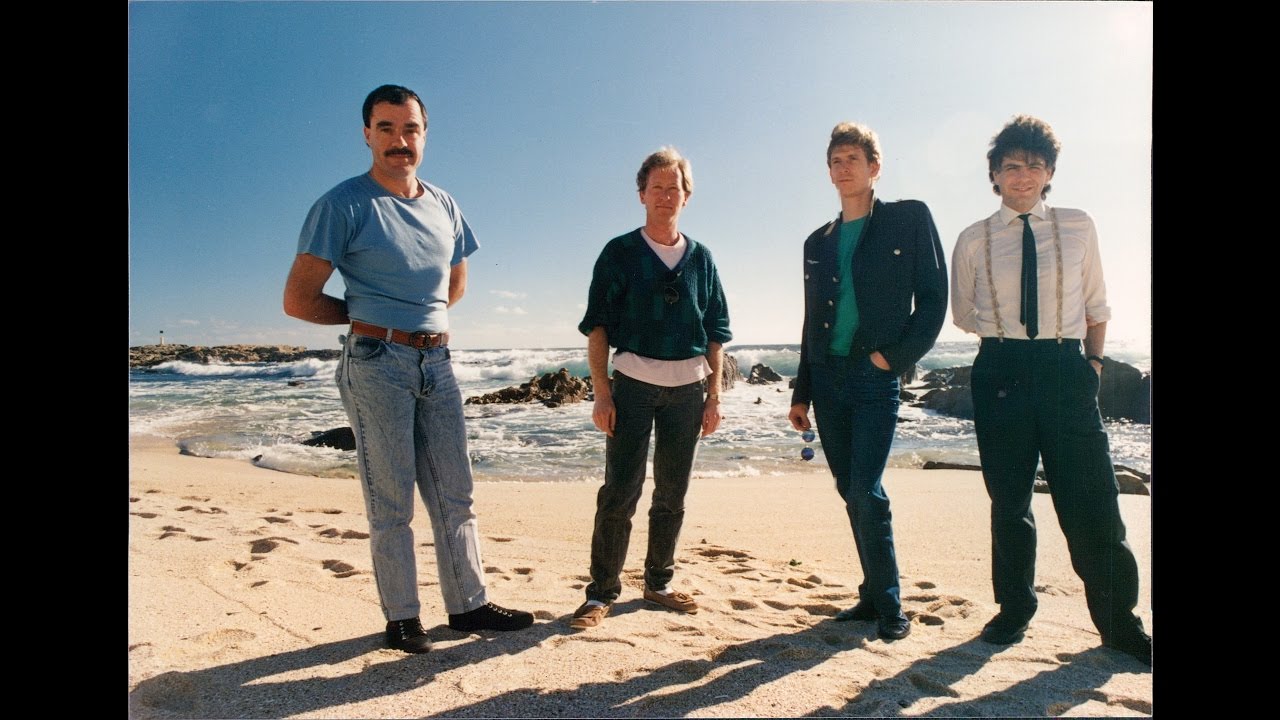 1988 - The Fones - Our song - YouTube