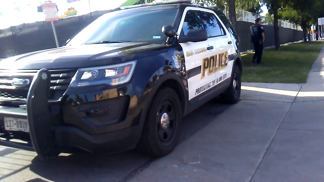 SAPD And SAFD During An Event - YouTube