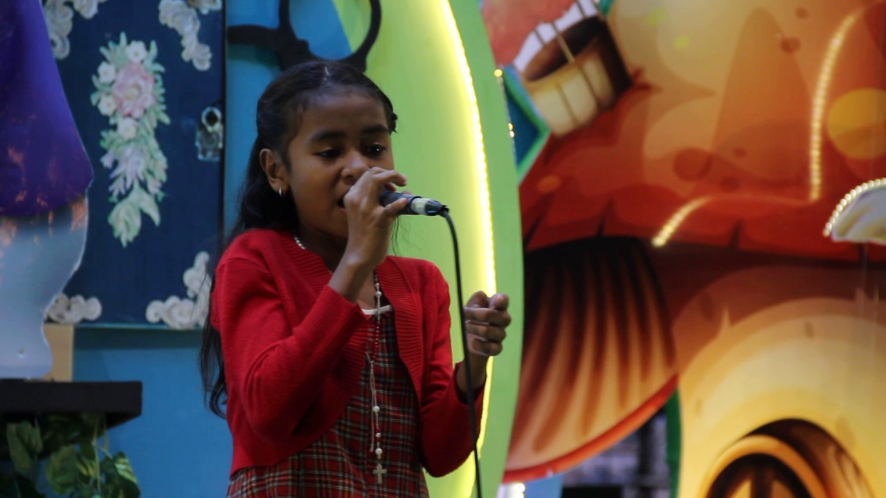 Angela Nitti di Talent Performance Mall @ Alam Sutera 29 April 2017 ...