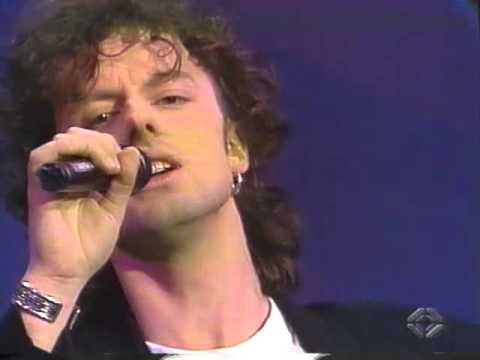 Greg Galli - Chor: Vera Kaa & Michael von der Heide - YouTube