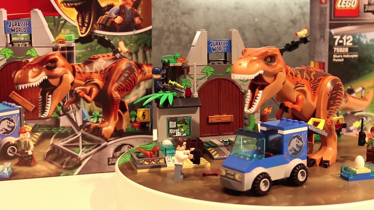 LEGO Showroom Walkthrough Spielwarenmesse 2018 (official) - YouTube