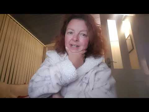 SORRY I DELETED MY MOANING VIDEO .. I LOVE YOU ALL 💜