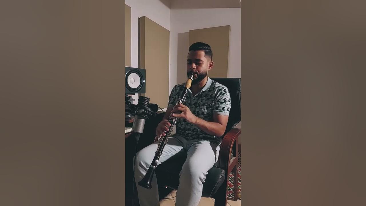 nader magdy قاعد مكانا (cover) - YouTube