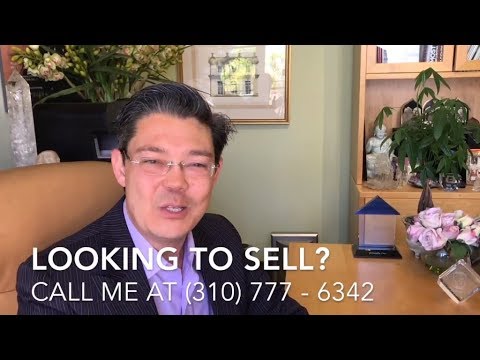 Christophe Choo reads a thank you note from a seller who's home he just ...