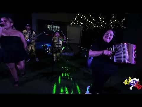 EL JUNTE SABANERO & LAS AMAZONAS DEL VALLENATO-CUMBIA EN EL FANDANGO(AUDIO EN VIVO)