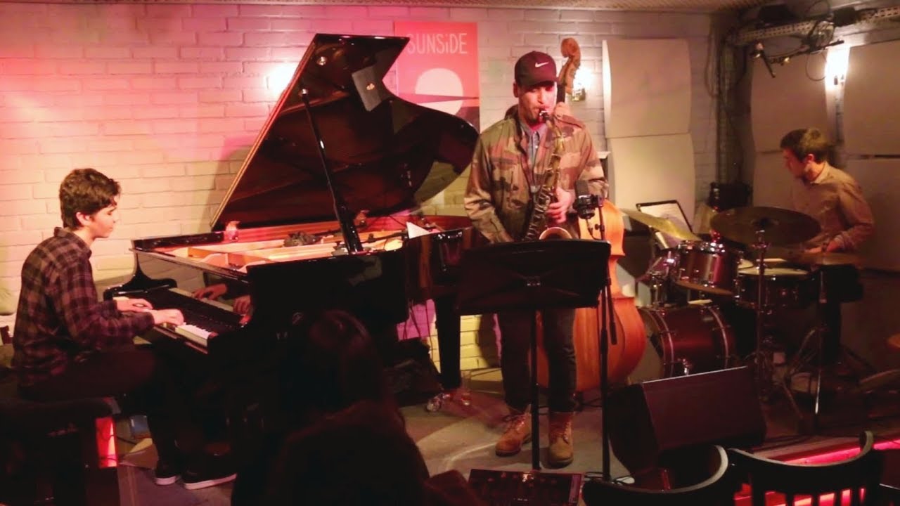 "Relight" - Noé HUCHARD trio + Melvin MARQUEZ, saxophone - YouTube