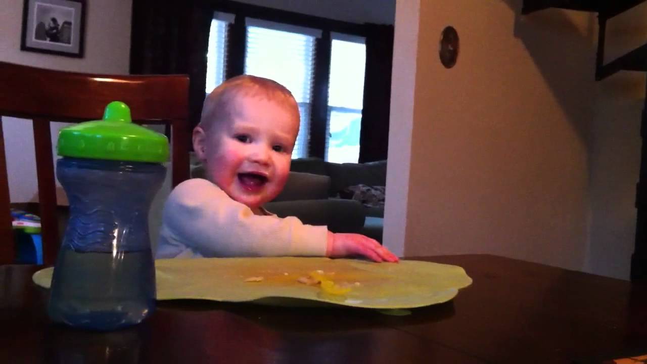 Jimmy laughs at Kelly saying poop. - YouTube