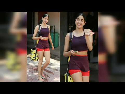 Stunning Actress Janhvi Kapoor Hot Navel Completion