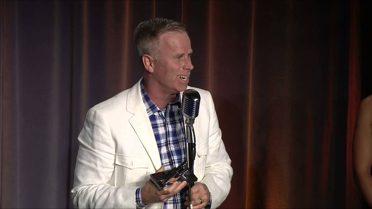Gerry Dee Wins the Canadian Award of Distinction - YouTube