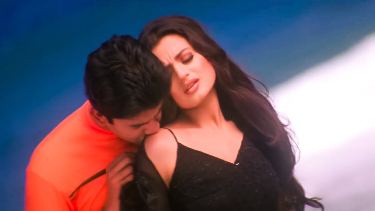 Pehli Pehli Baar Hai - Video Song - Kya Yehi Pyaar Hai - Aftab ...