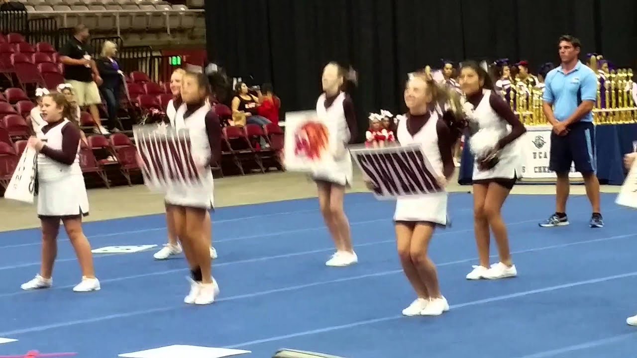 Middle School Cheer - YouTube