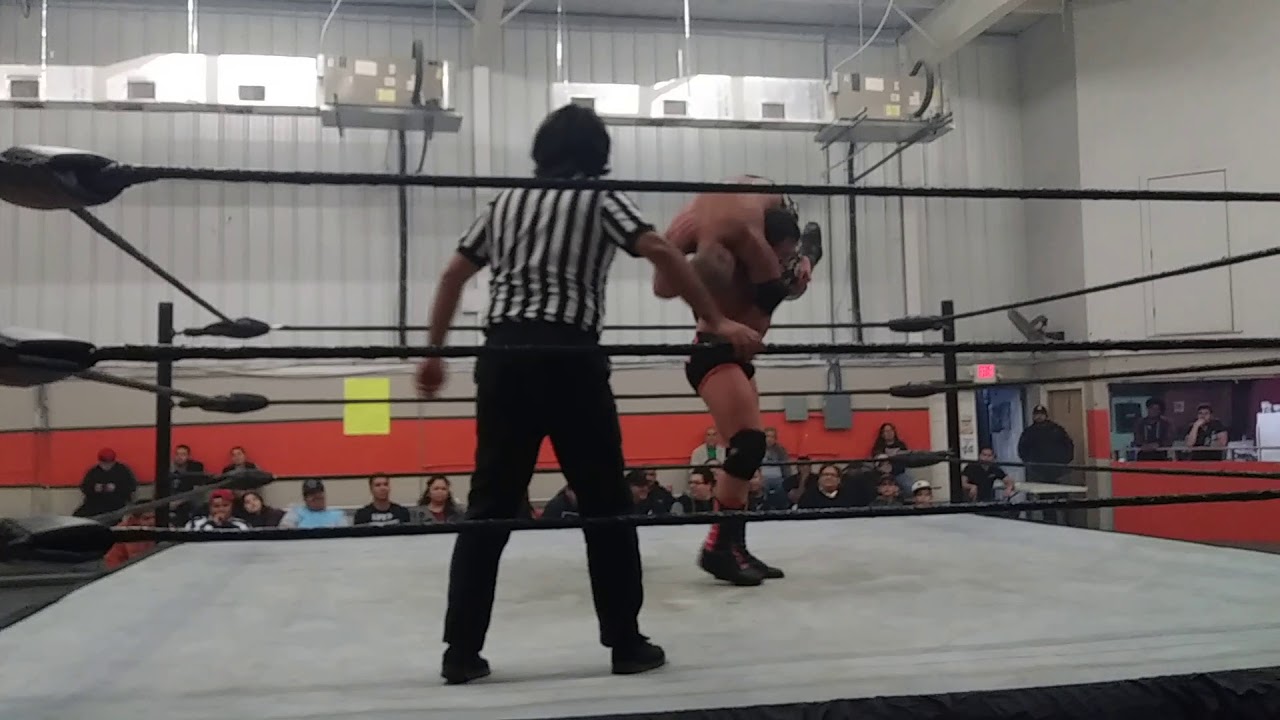 Moonshine Mantel vs Ricky Reyes, 2/23/19, Eagle Pass, TX Part 2 - YouTube