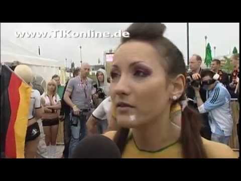 Jana Bach über Sex vor dem Spiel und die Deutsche Nationalmannschaft
