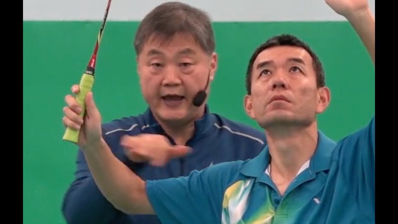 55 Forehand Clear Correction Do Not Open Your Elbow! Set It Tight ...