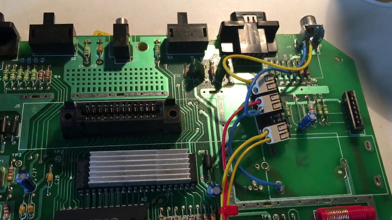 Composite AV Mod on Atari 2600 Jr PAL (UK) model - YouTube