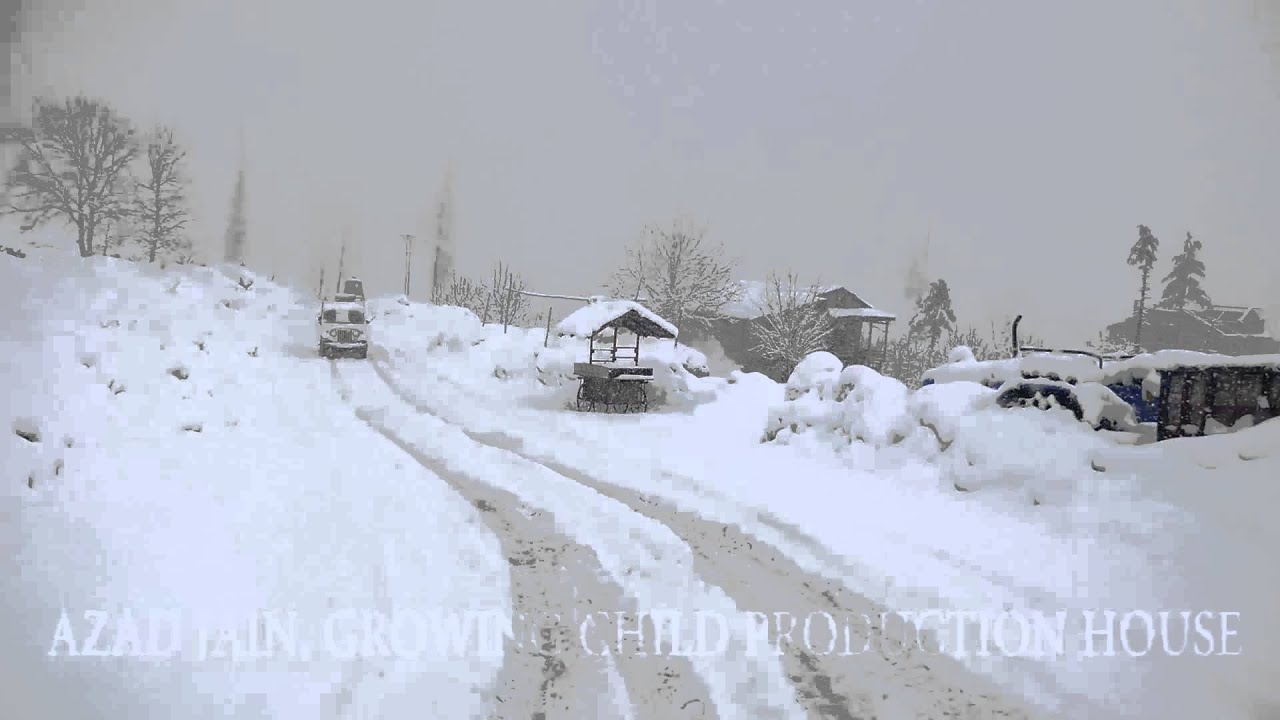 Heavy Snowfall in Manali at Solang Valley in route of Rohtang Pass ...