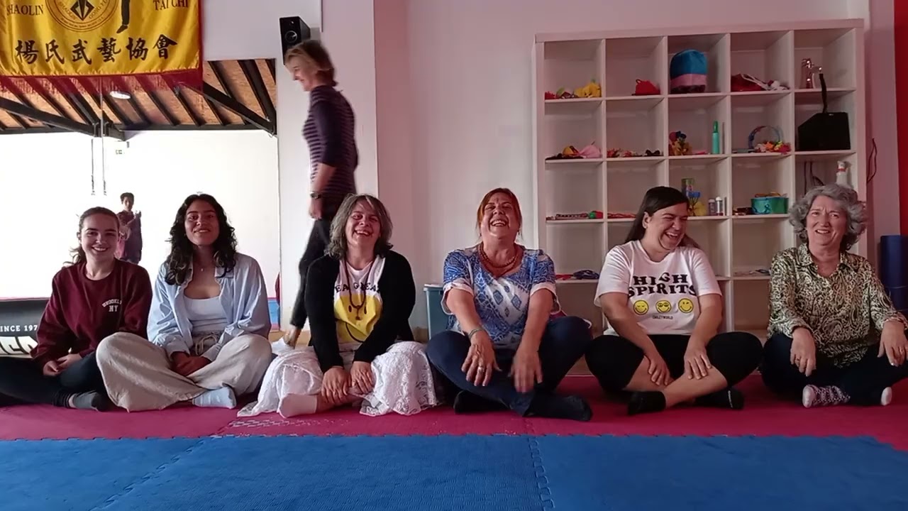 Dia Mundial do Riso | Yoga do Riso - YouTube