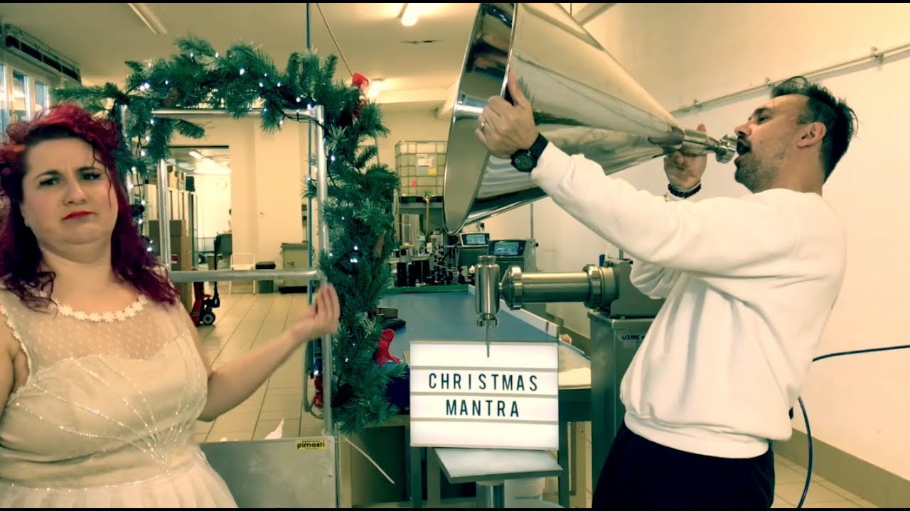 Christmas Mantra - La canzone di natale 2018 di Antos - YouTube