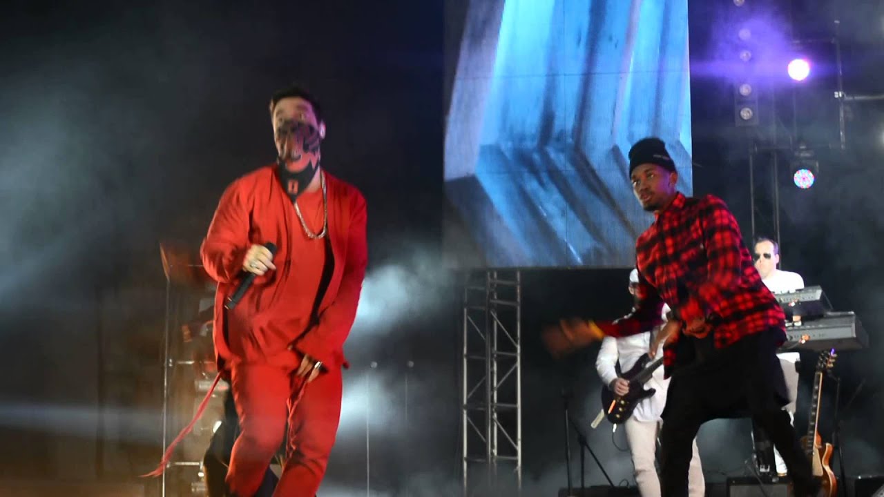 Ginza en vivo. J Balvin cantando en La Macarena - YouTube