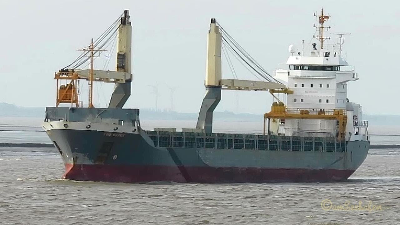 cargo crane seaship FWN RAPIDE PBNT IMO 9320520 inbound Emden merchant ...