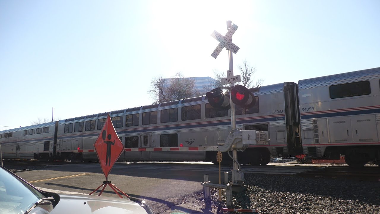 Amtrak 176 California Zephyr Train 6 East - 3rd St. Railroad Crossing ...