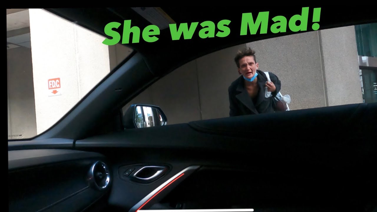 Lady Accuses Me of Calling The Cops on Her - YouTube