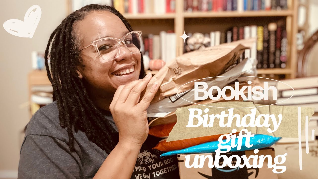 A VERY BOOKISH BIRTHDAY 📚🎂| unboxing bookmail📖📫 - YouTube