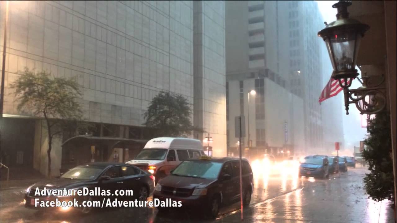 Rain and Wind Storm Downtown Dallas - YouTube
