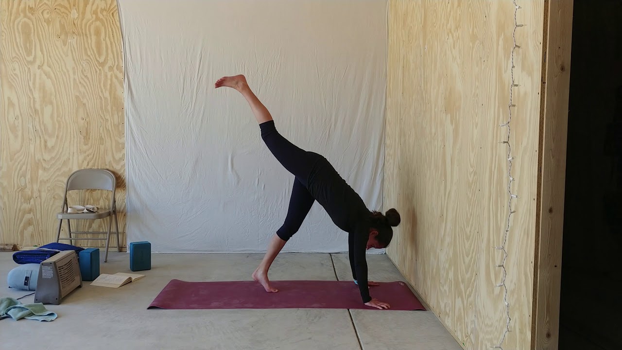 Handstand at the Wall - YouTube