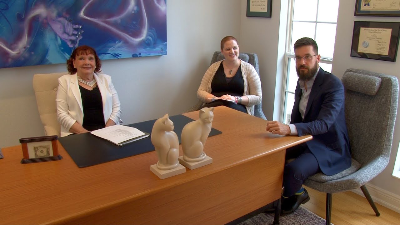 Faith Cole Peterson celebrates 30th Anniversary for Beacon Center - YouTube