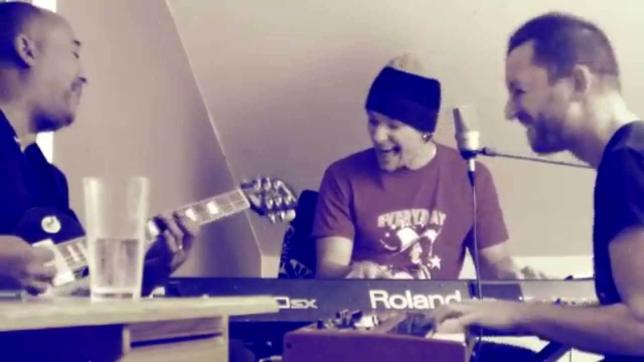 Brother Strut - It's Your Thing (Isley Brothers) - ATTIC SESSIONS - YouTube