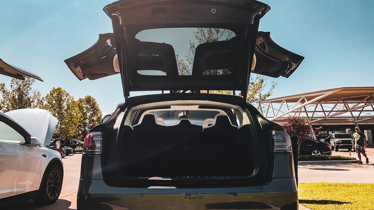 Tesla Model X First Impressions and Falcon Wing Doors - First Hand ...