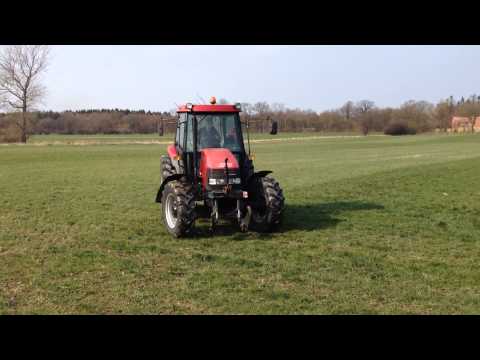 Case IH JX90 4WD 87 HK Traktor
