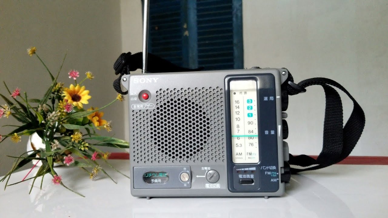 Radio Quân đội Sony ICF B100 mới tinh ( radio phòng chống thiên tai ...