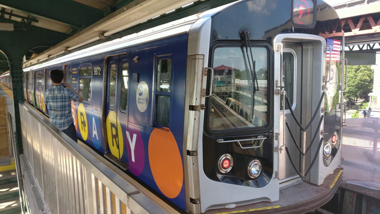 (Subway Library) Manhattan Bound R160A-2 (F) Train @ 18 Avenue (Back ...