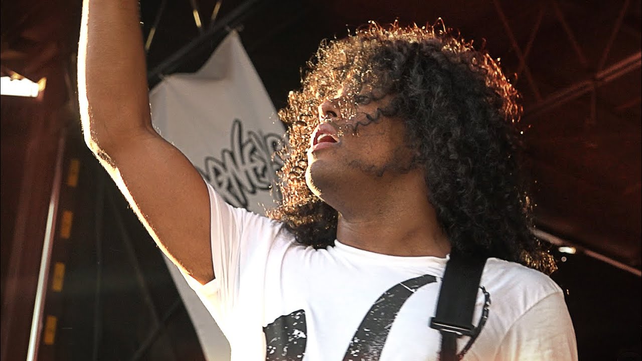 ISSUES band interview - Warped Tour 2016 - Homeless stories - YouTube