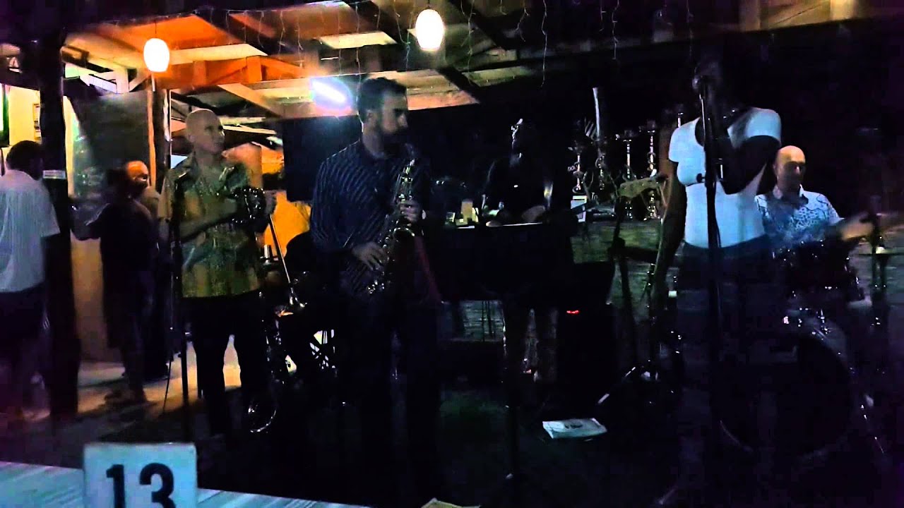 Calabash Playing at Cuzzy Bros 24th January 2015 - YouTube