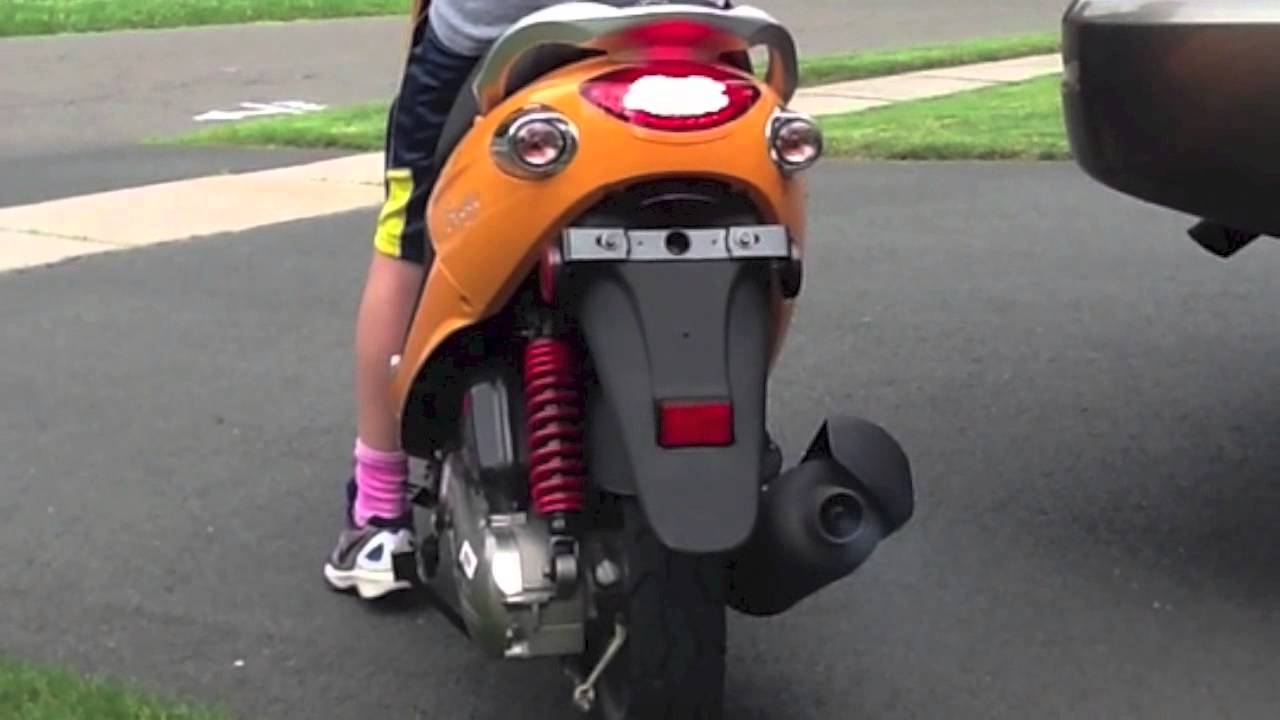 Genuine buddy 50 - YouTube