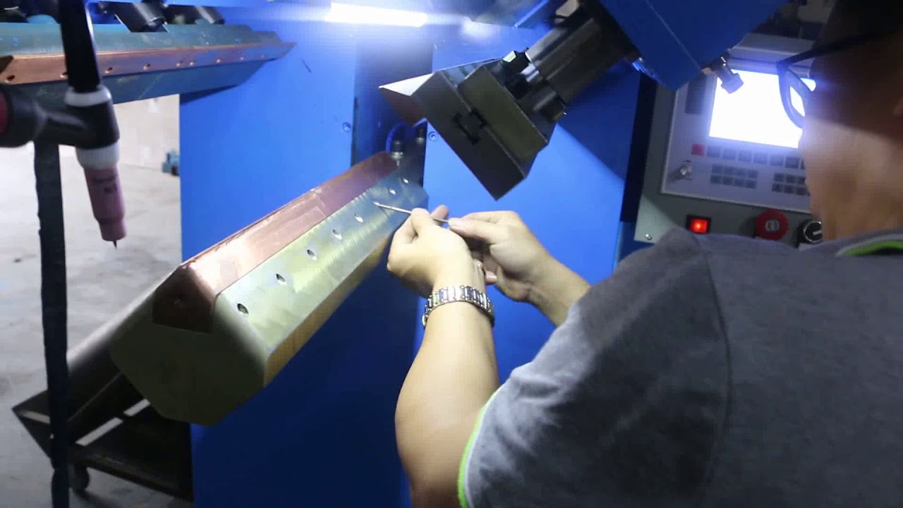 How to replace the mould of steel sink welding Machine.sink's vertical ...
