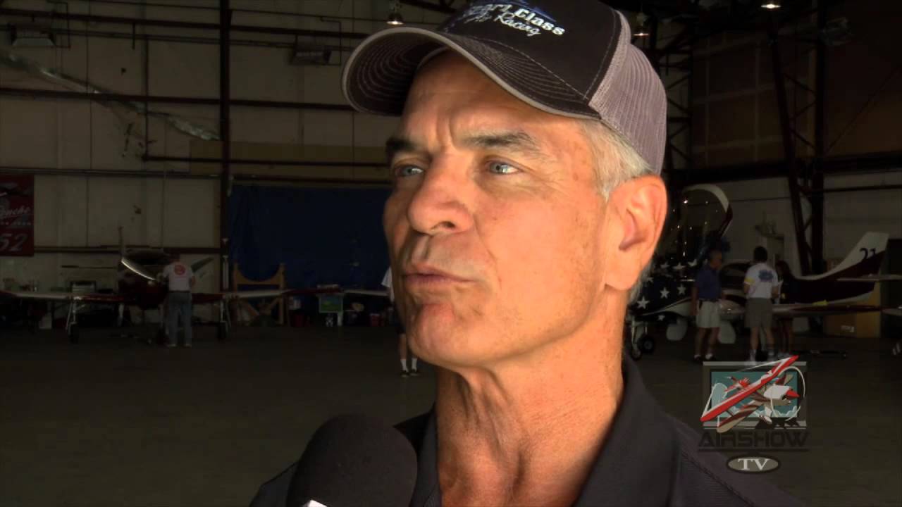 2014 Reno Air Races - 2 Minutes With Rick Vandam - YouTube