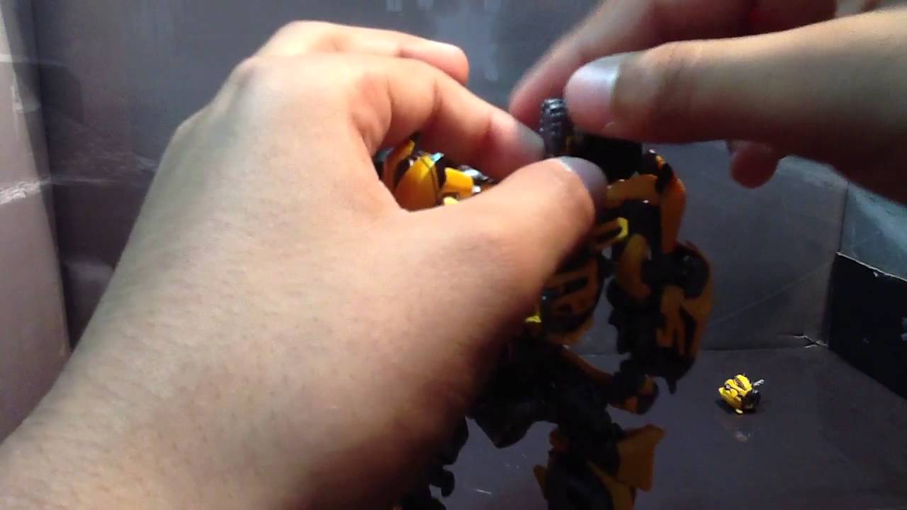 Sci-fi revoltech bumblebee review - YouTube