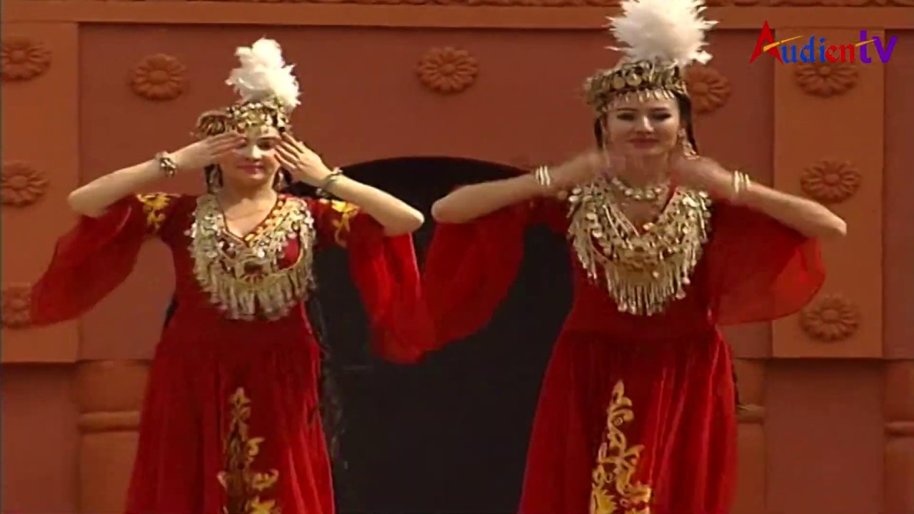 Uzbekistan Dance | Woman Dancers of Uzbek - YouTube