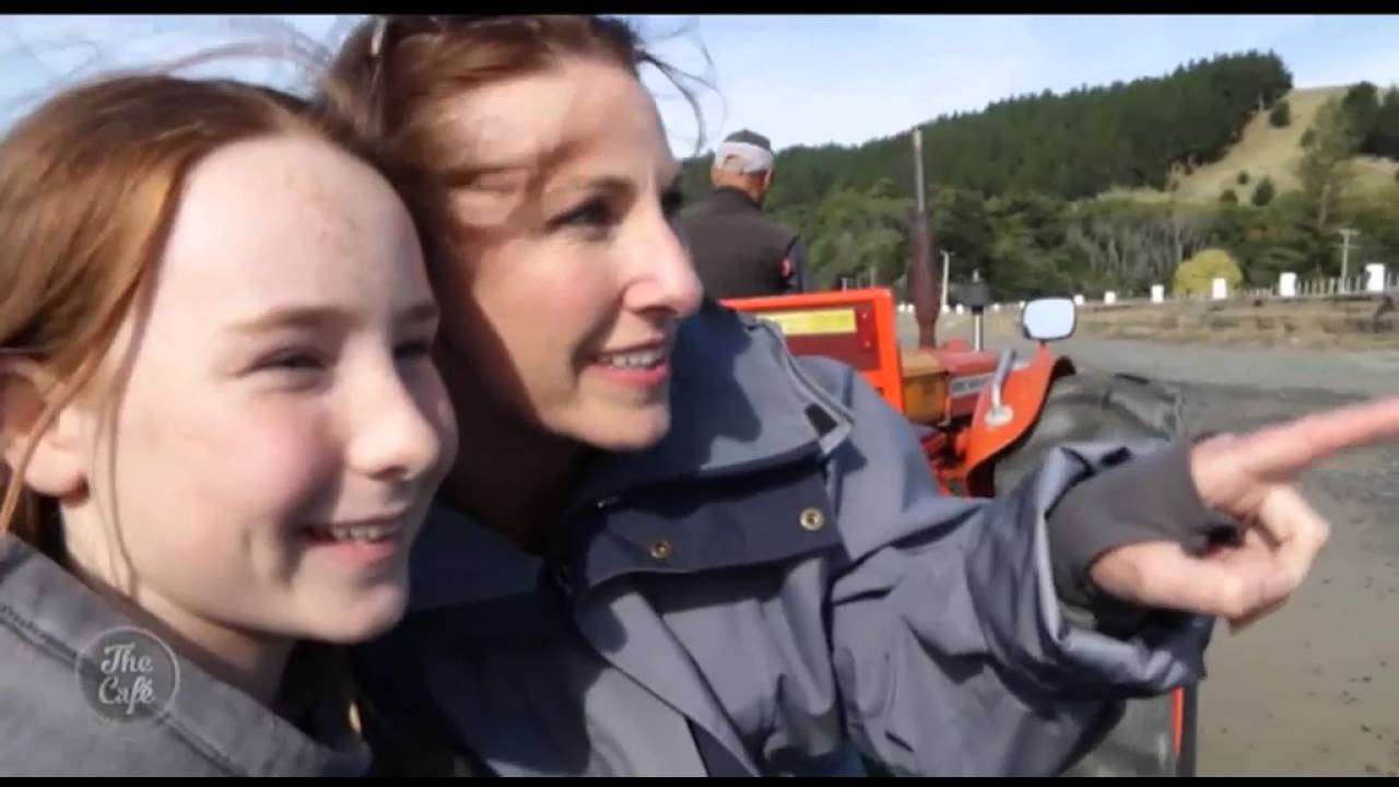 Debbie Griffiths's Instagram, Twitter & Facebook on IDCrawl